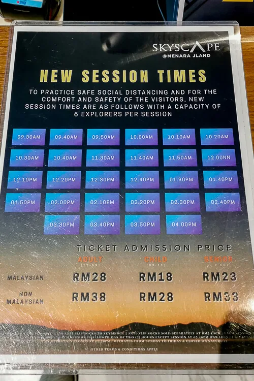 Visit Menara Jland Skyscape, JB from Singapore - SGJB Taxis